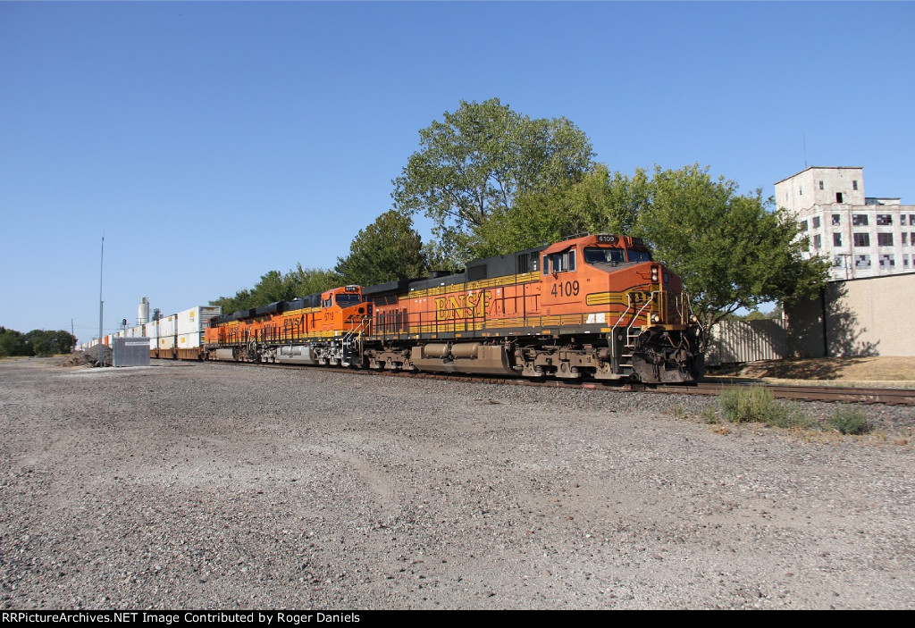 BNSF 4109
